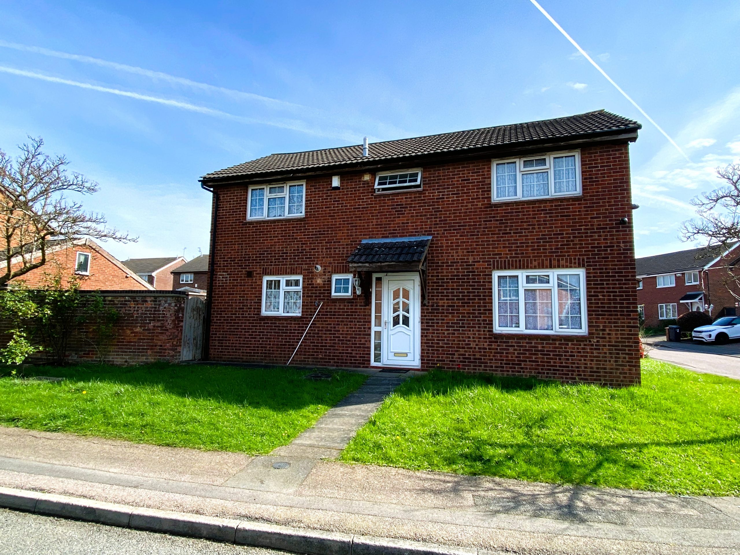 Heatherbrook Road, Leicester - Creightons Estate Agents