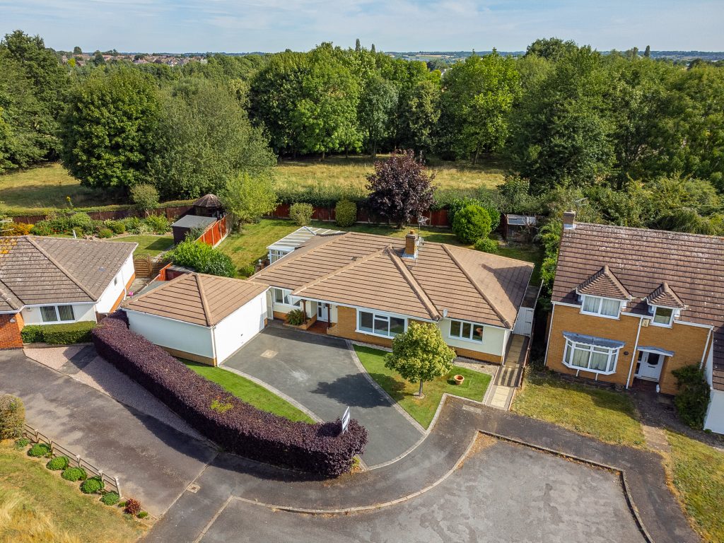 Rothley - Creightons Estate Agents